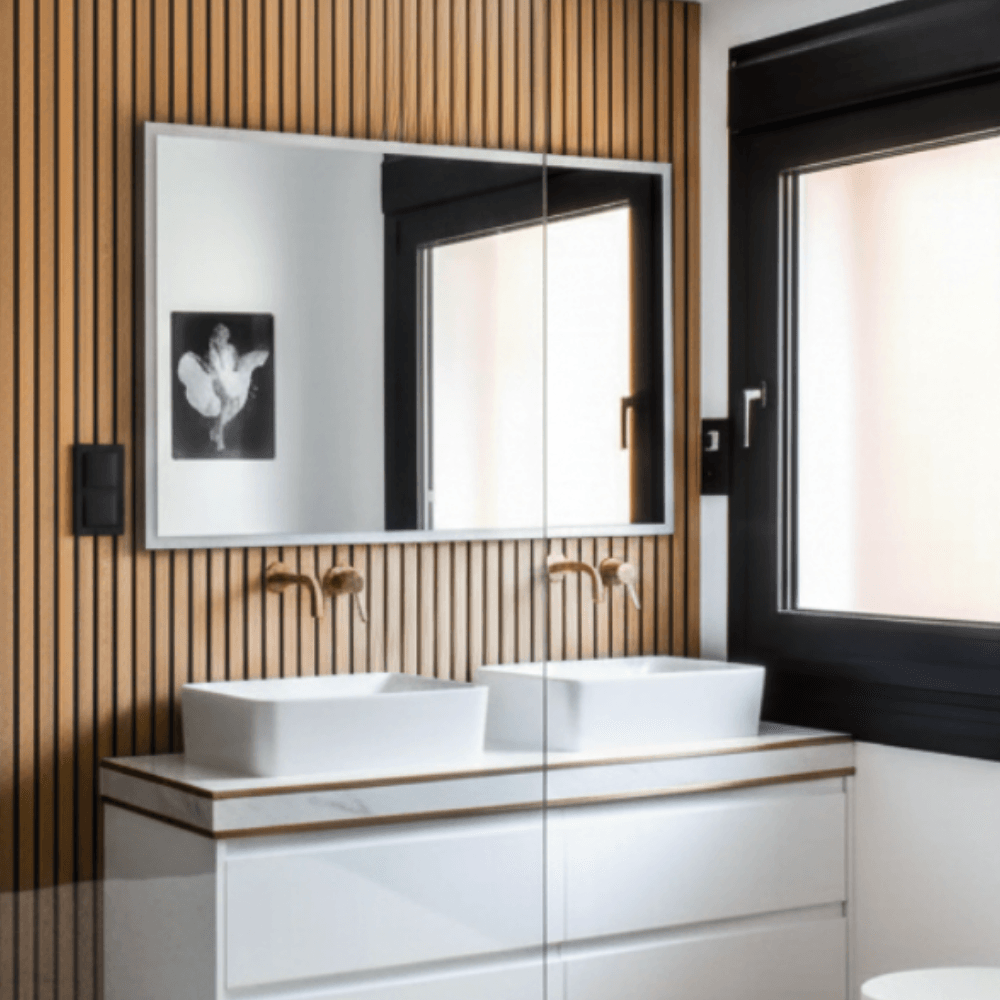 Angulo de WPC Pino/Negro 2,5 x 29cm H22 - Supermat